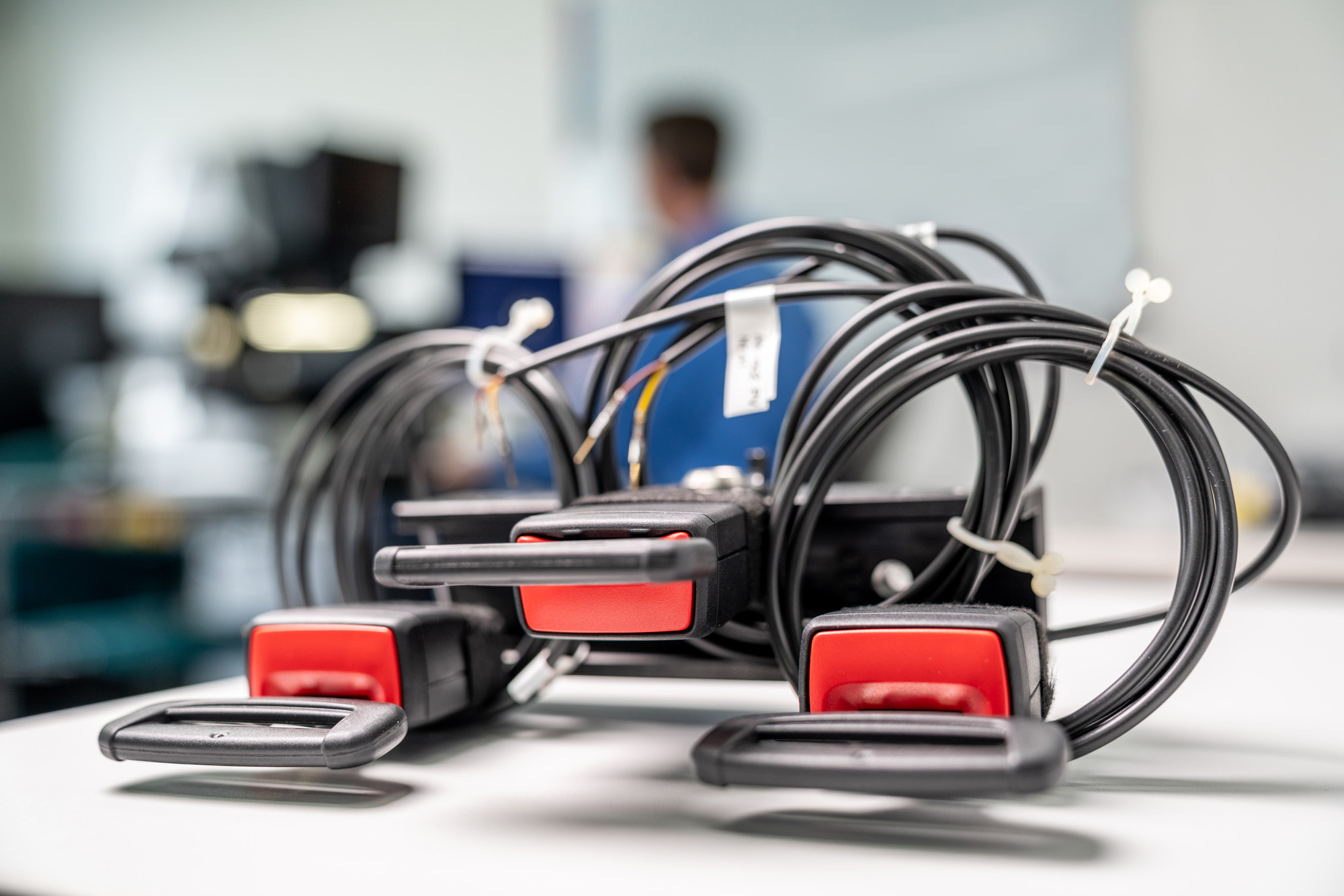 Buckle Switches – Polycontact